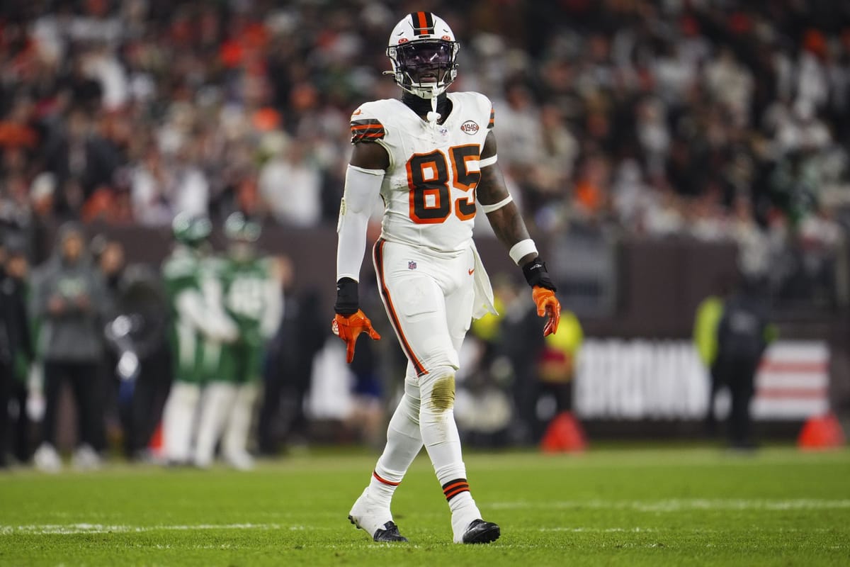 Fantasy Football Start 'Em Sit 'Em TEs Week 7 picks feat. Brock Bowers ...