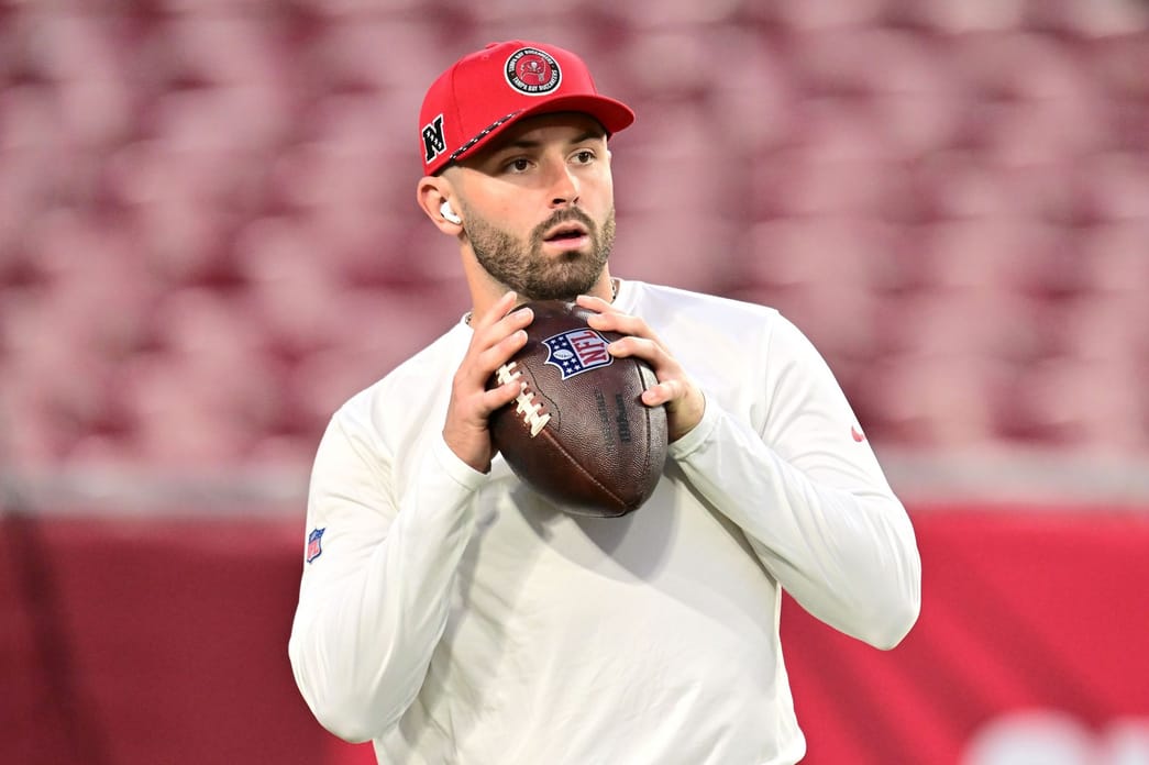 What jersey number does Baker Mayfield wear?| Stats, Records and much more.