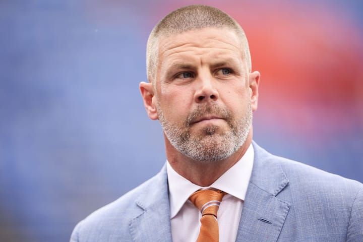 What is Billy Napier’s Coaching record?