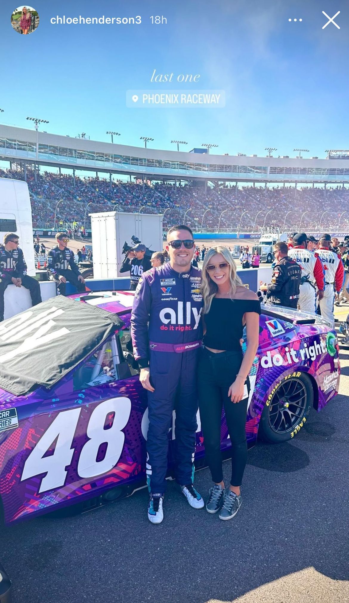 Alex Bowman’s girlfriend Chloe Henderson turns heads in chic all-black outfit following NASCAR ...