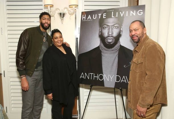 Who are Anthony Davis’ parents, Anthony Davis Sr. and Erainer Davis?