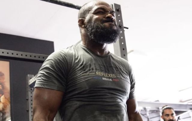 "I’ve seen Chuck lift more" - Former UFC champ unimpressed by Jon Jones ...