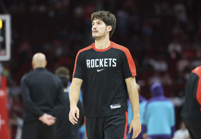 Reed Sheppard Stats Tonight: How did Rockets rookie fare against Steph ...