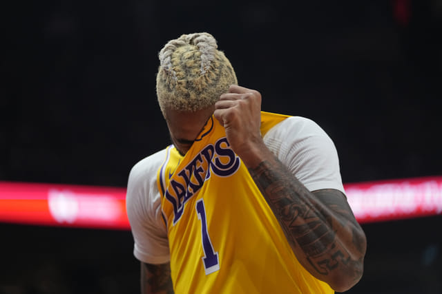 "Got a toxic relationship with D'Lo" - NBA fans slam Lakers' decision ...
