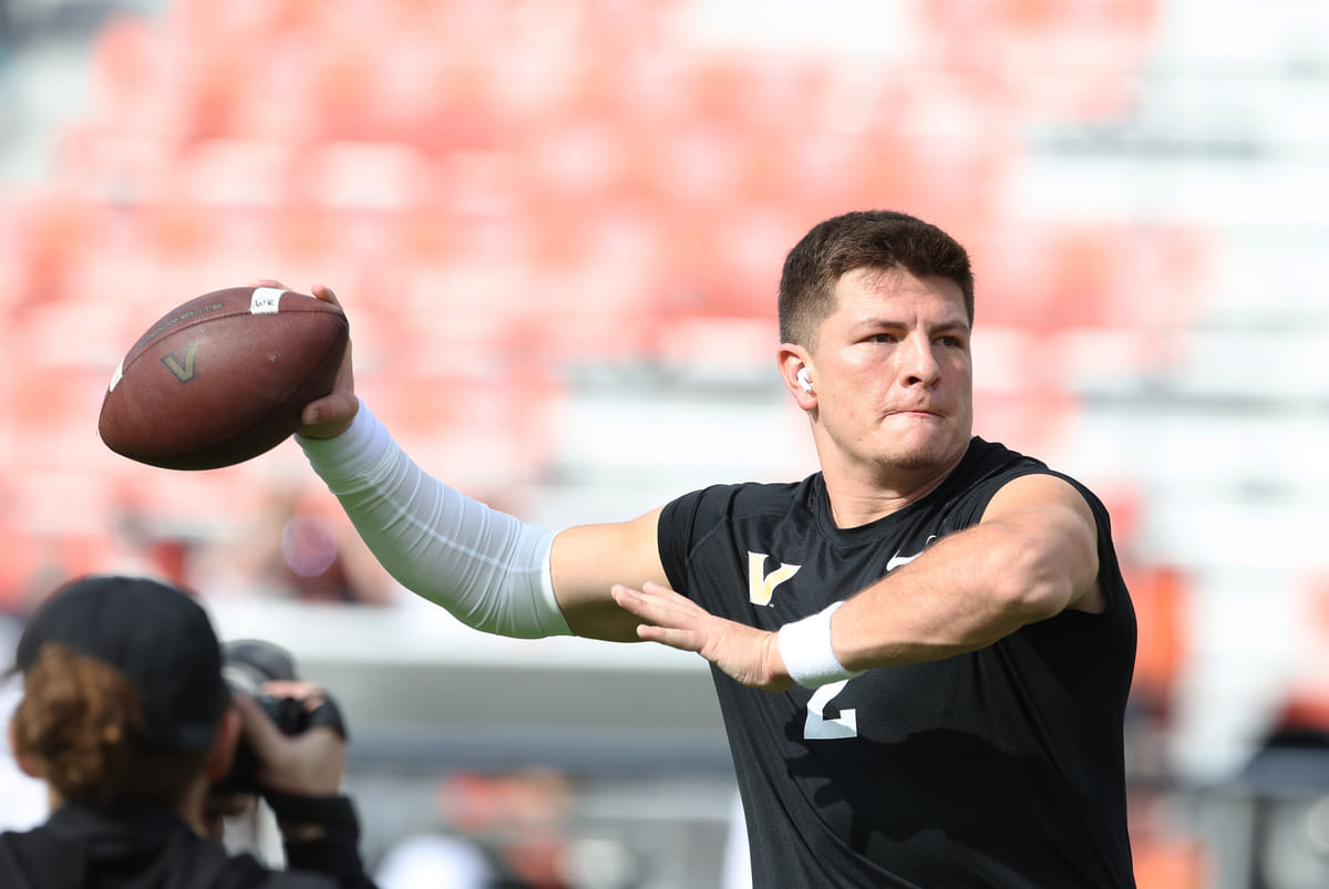 Vanderbilt QB Diego Pavia disregards Auburn with eye-catching remark ...