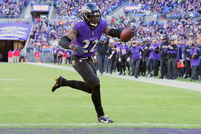 WATCH: Derrick Henry's meltdown on sideline goes viral after Ravens RB ...