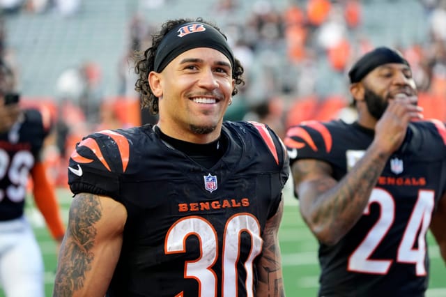 Chase Brown: Chase Brown stats tonight: How did the Bengals RB fare ...