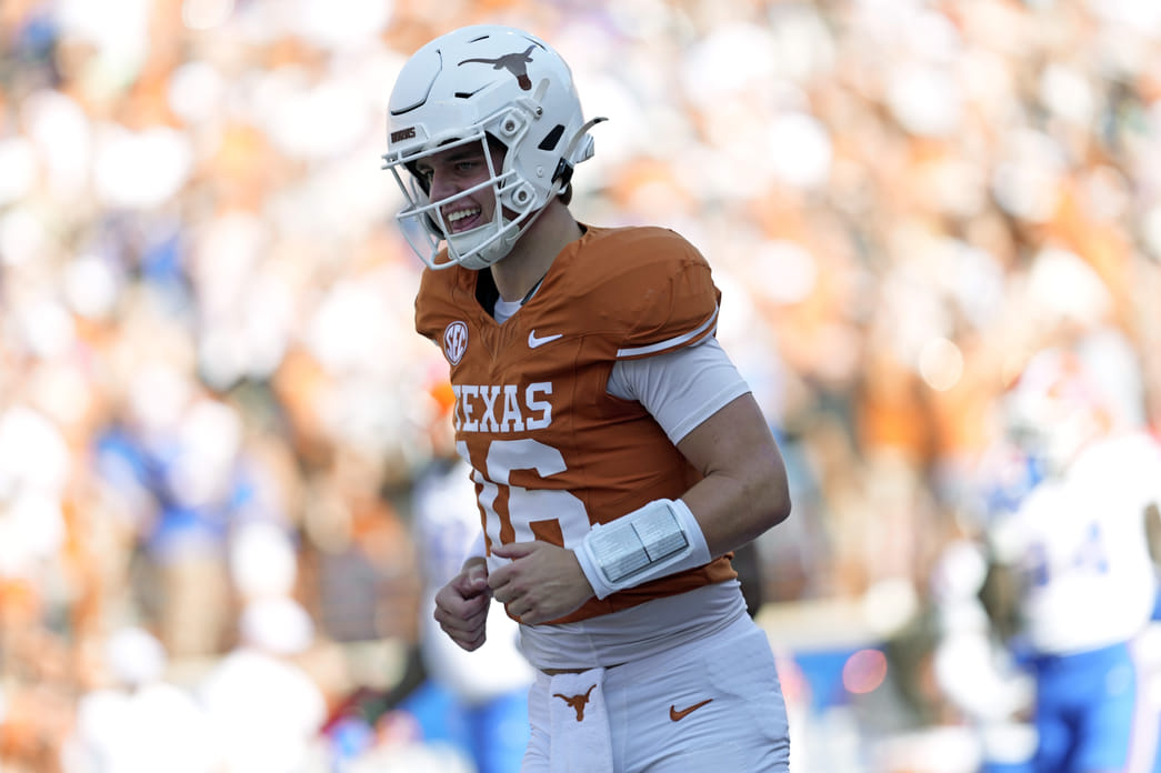 "Admire what Arch Manning is doing": Legendary CFB coach drops eye ...