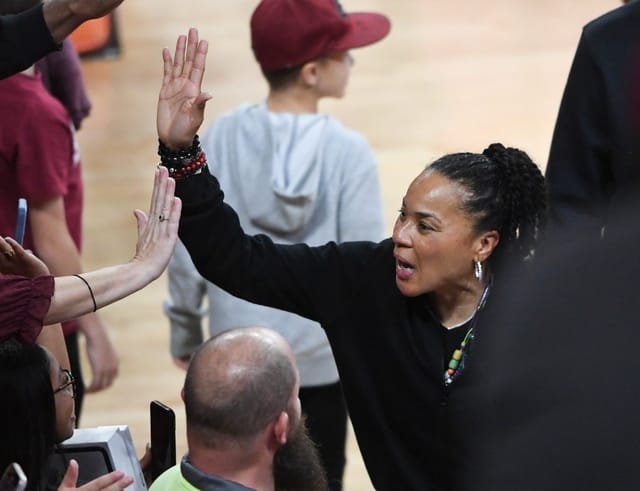 WATCH: Dawn Staley covers her face in frustration despite South ...