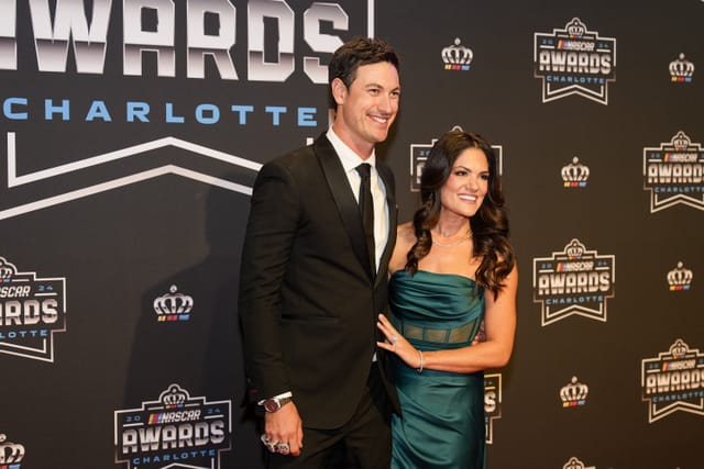 “Give her a round of applause”: Joey Logano’s beautiful tribute to wife ...