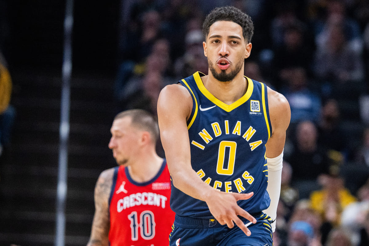 "Pretty obvious WNBA does not like Clark" - Fans up in arms after NBA ...