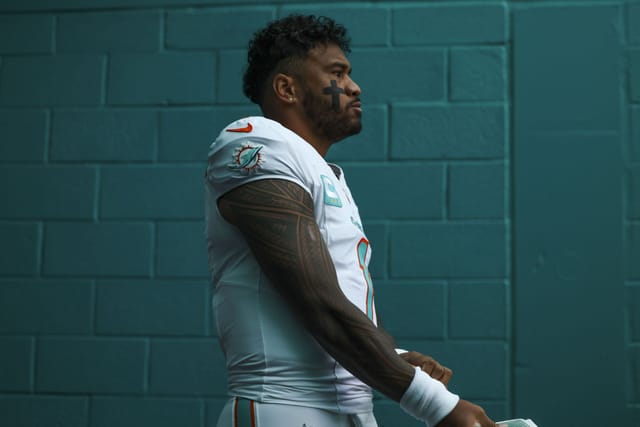 Is Tua Tagovailoa playing tonight? Dolphins QB's status revealed for ...