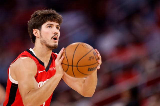 Reed Sheppard Stats Tonight: How did Rockets rookie fare against Luka ...