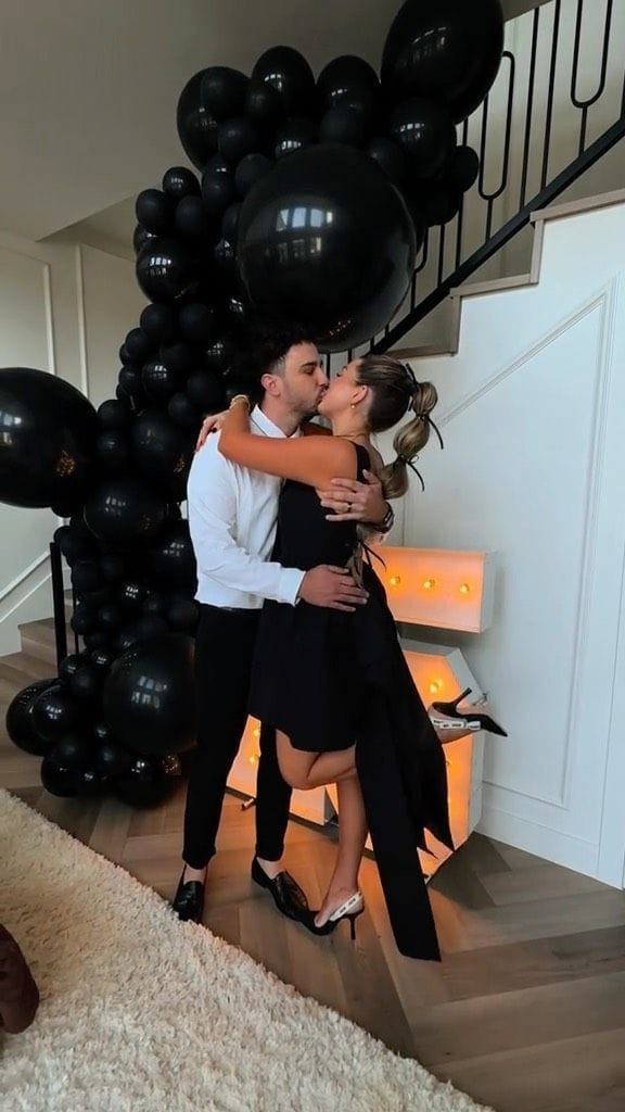 Where is JustKass’s House?