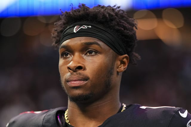 Darnell Mooney injury update: Latest on Falcons WR's status for Week 11 ...