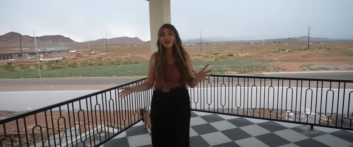 Where is JustKass’s House?