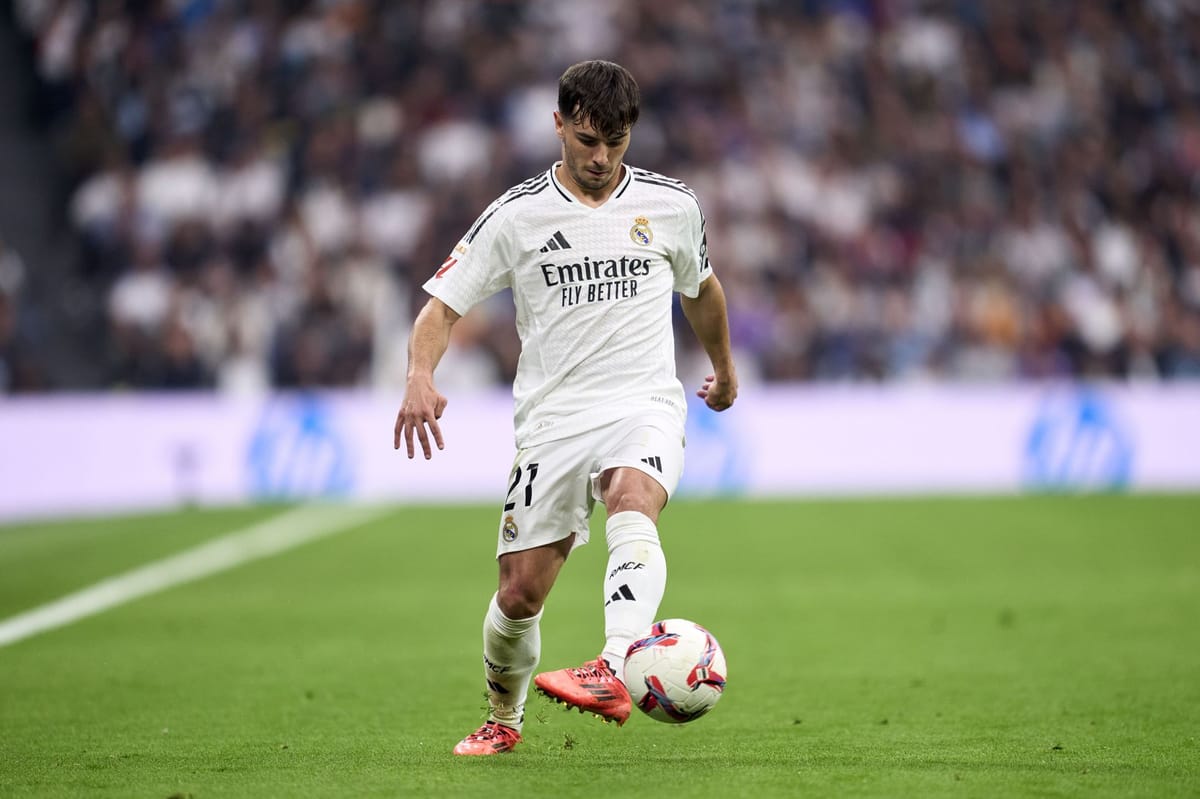 Real Madrid legend Roberto Carlos chooses between Marcelo, Robertson ...