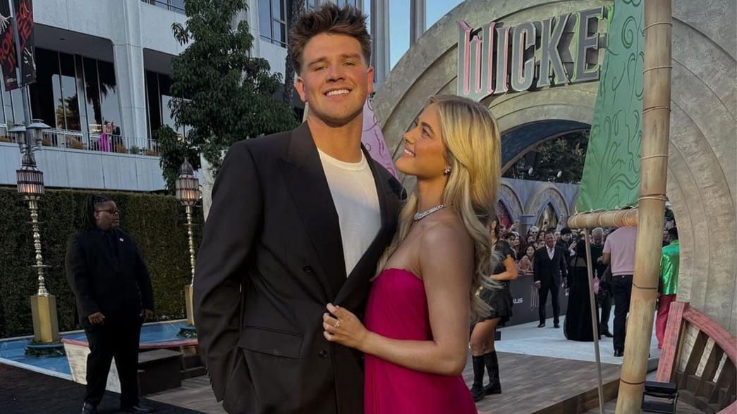 Rylee Arnold's boyfriend Walker Lyons reacts to her final DWTS ...