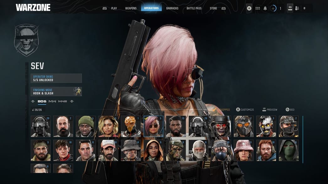 How many operators are available in Warzone after Season 1 update?