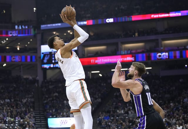 Sacramento Kings vs San Antonio Spurs Starting Lineups and Depth Charts ...