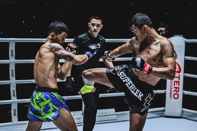 ONE 170: WATCH: Superlek Kiatmoo9 puts on a show against Kongthoranee ...
