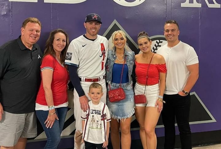 Freddie Freeman Family | Discover Freddie Freeman's Wife, Parents ...
