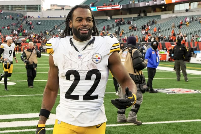 Najee Harris Playoff History, Appearances, Scores, Stats, Wins & Losses