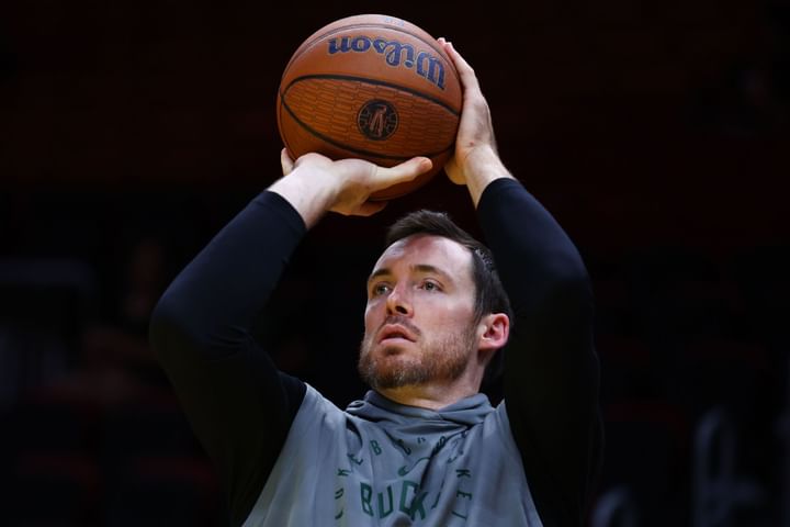 Who are Pat Connaughton's parents? Age, Nationality & More