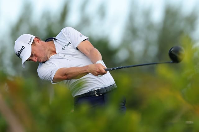 Who is leading the 2024 Hero World Challenge after day 3? Leaderboard ...