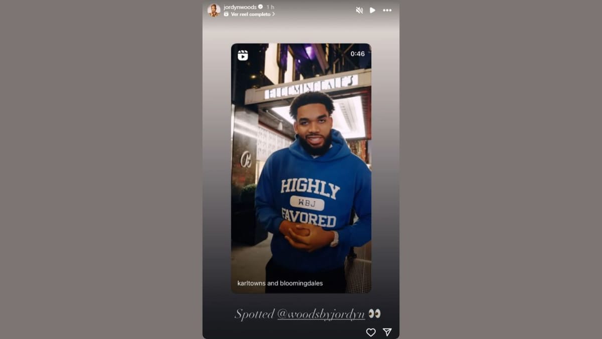Karl-Anthony Towns' GF Jordyn Woods shares mirror selfie rocking ...