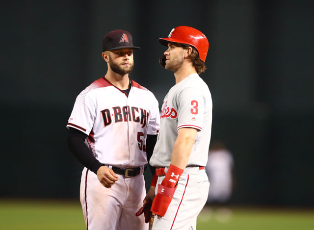 "Bryce Harper is 32, had a bad back" - MLB sportscaster against idea of ...