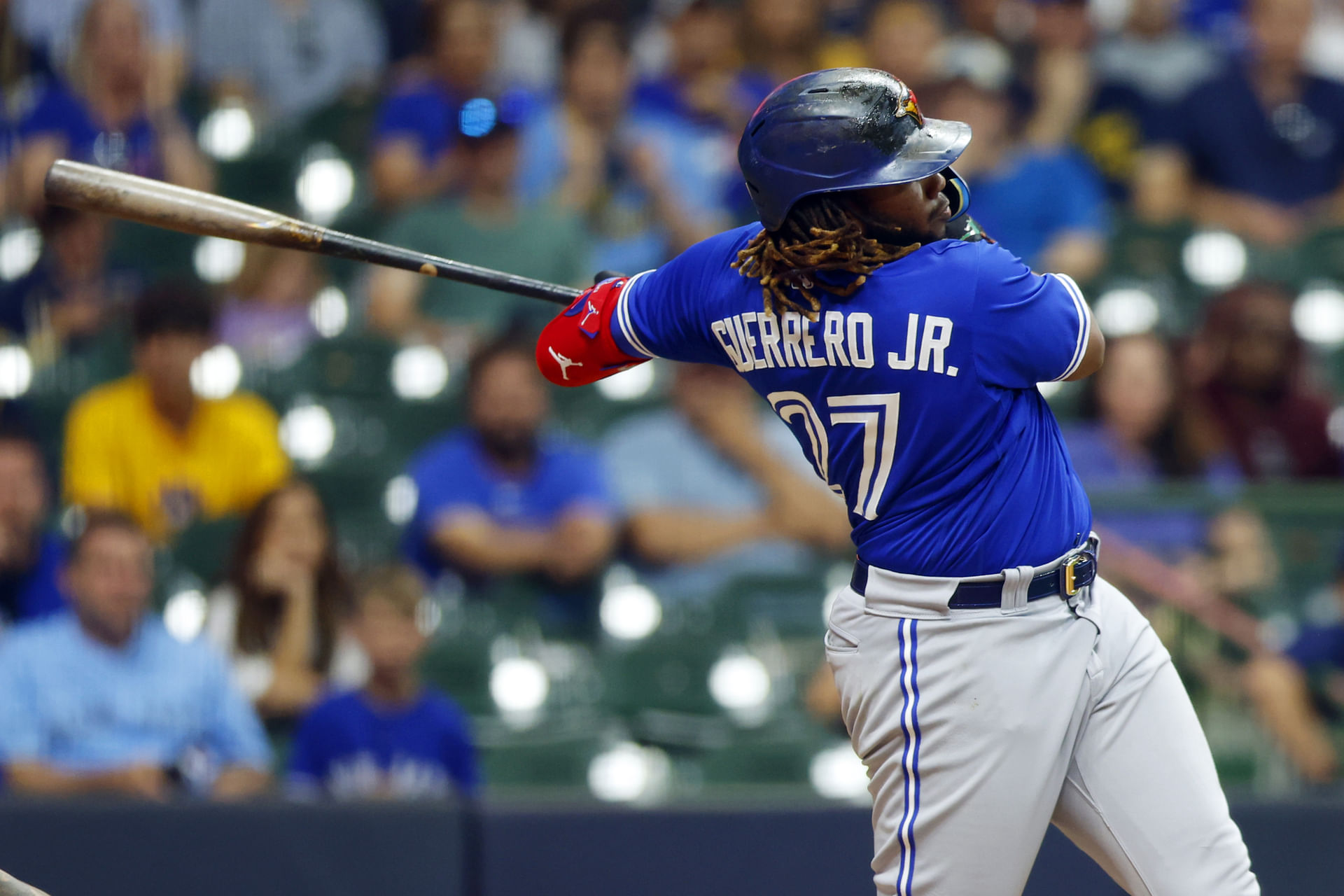 Vladimir Guerrero Jr.'s wife Nathalie delivers a 1-word response after seeing Edwin Encarnacion ...