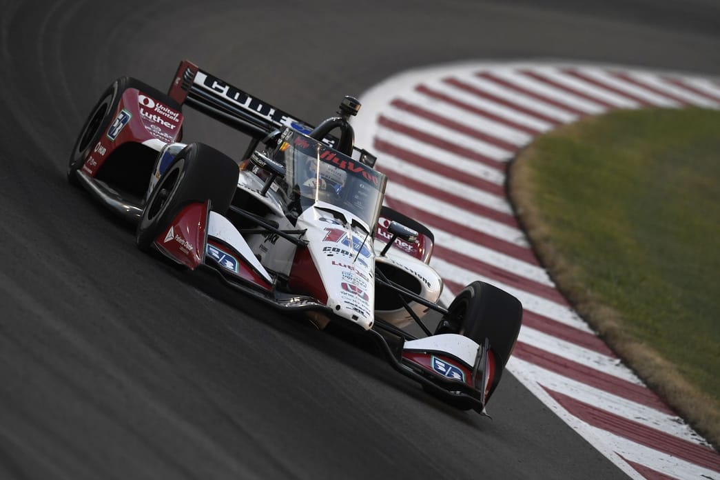 Graham Rahal's wife Courtney Force posts family Christmas picture with ...