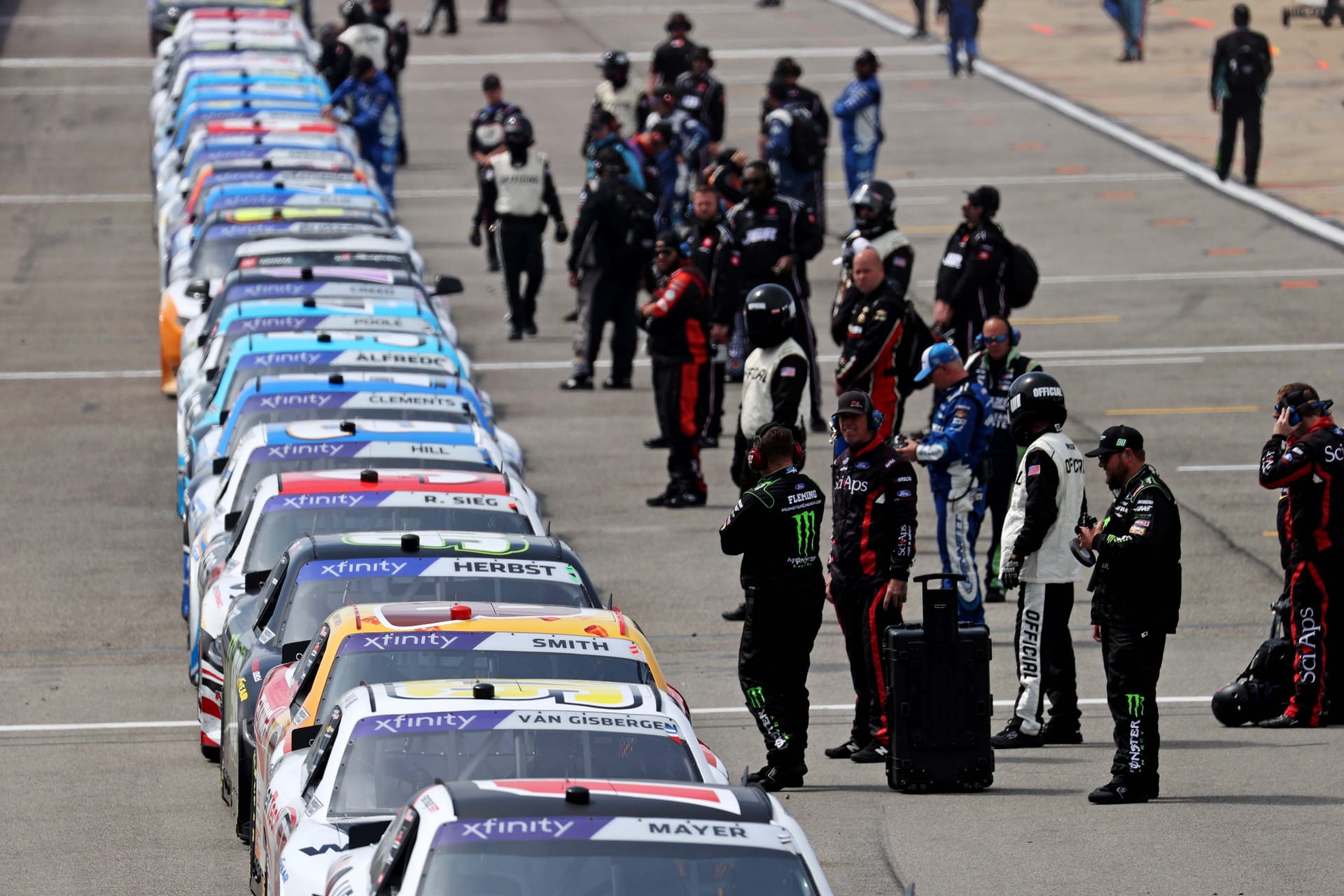 How many drivers typically compete in a NASCAR race? All you need to know