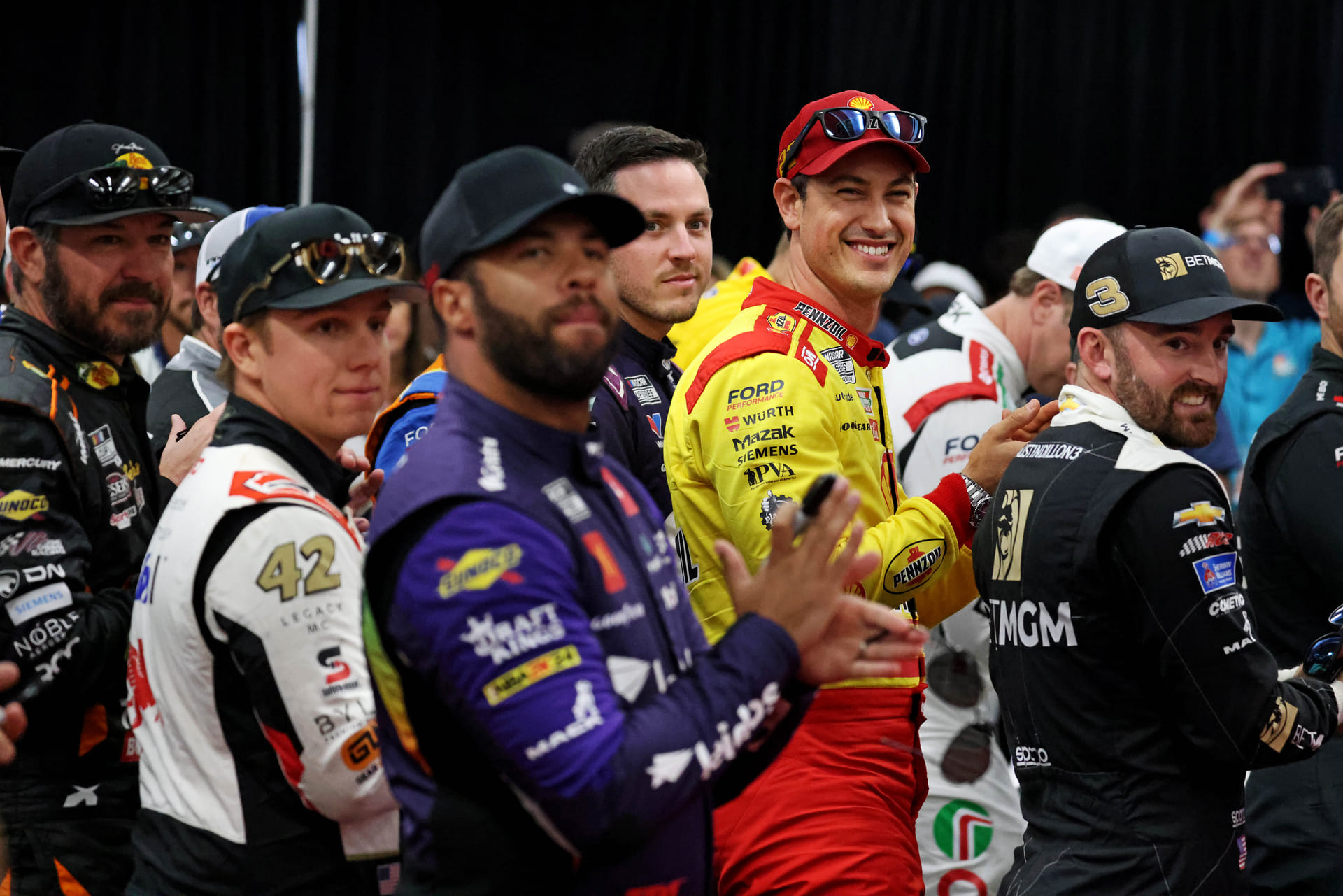 NASCAR open to $1M payout to drivers promoting the sport in 2025