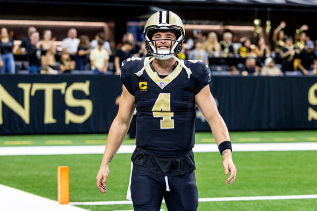 Is Derek Carr playing today vs Giants? Exploring Saints QB's status for ...