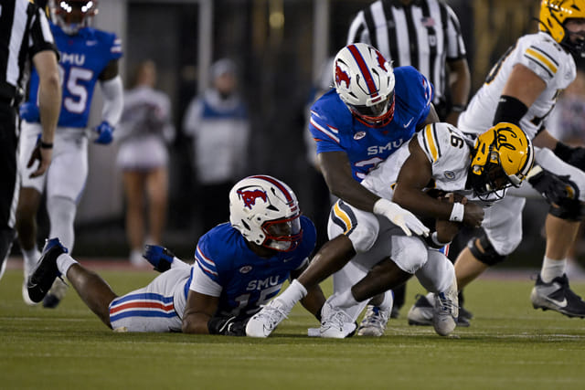 “SMU is being dog walked”: Fans troll Mustangs as Penn State shows ...