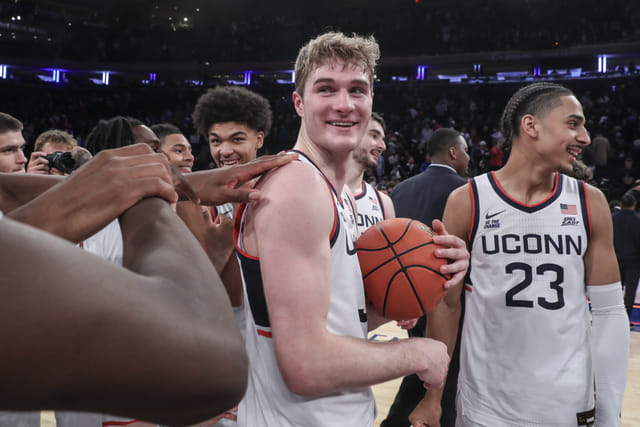 Liam McNeeley Stats: How did UConn star fare vs Xavier? (Dec. 18)