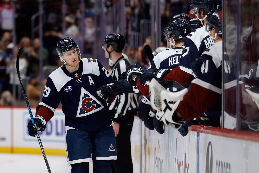 Avs' Nathan MacKinnon sends a message to 2024 Heisman Trophy winner ...
