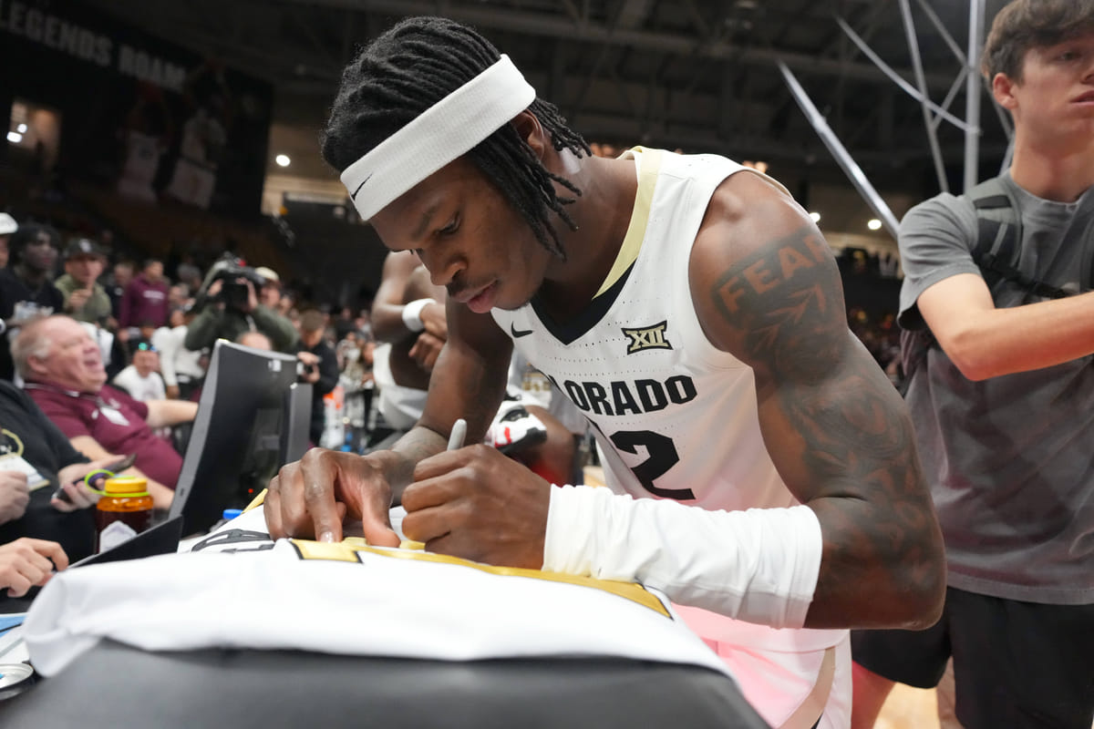 Travis Hunter makes first public appearance amid ongoing controversy ...