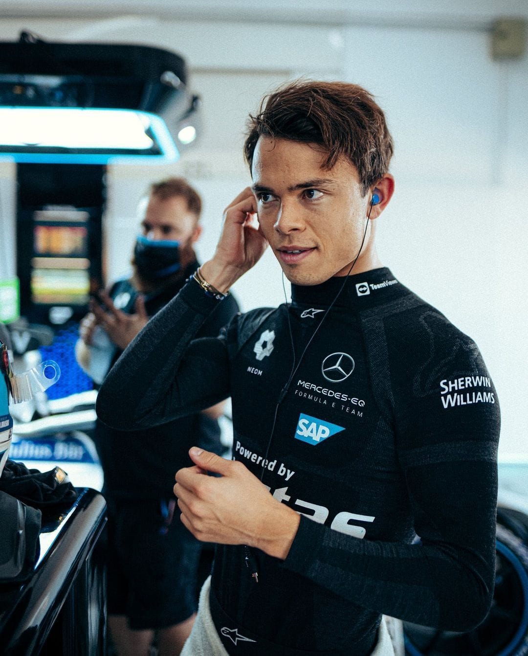 Nyck de Vries News, Biography, Racing Career, Awards & Records ...