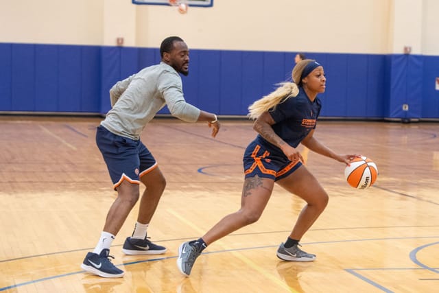 "Walking away from everything in Connecticut is scary": Caitlin Clark's ...