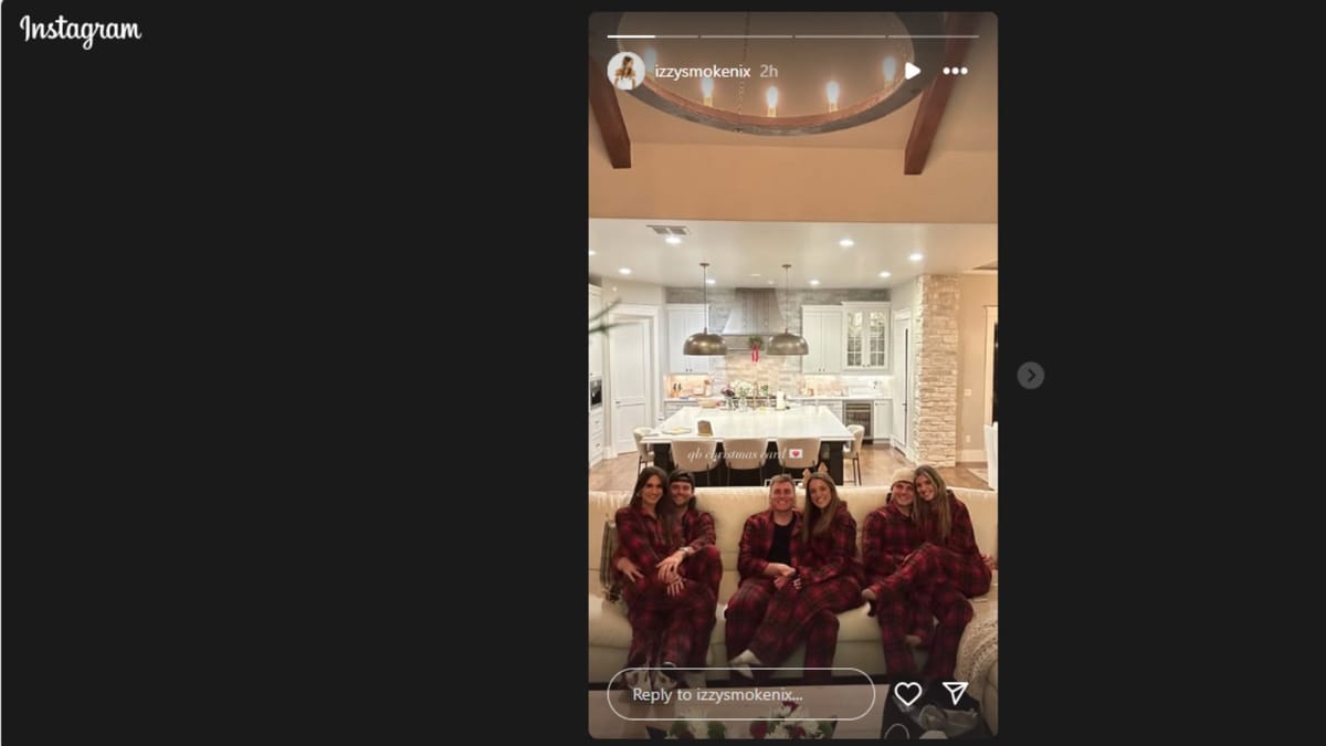 Bo Nix's wife Izzy hosts wholesome 'Christmas' pajama party with Zach ...