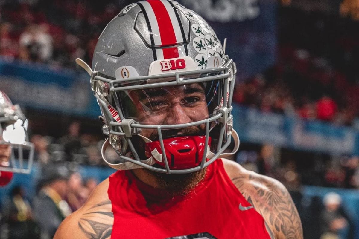 Who is Julian Fleming’s mother? Meet his mother Betsy Fleming