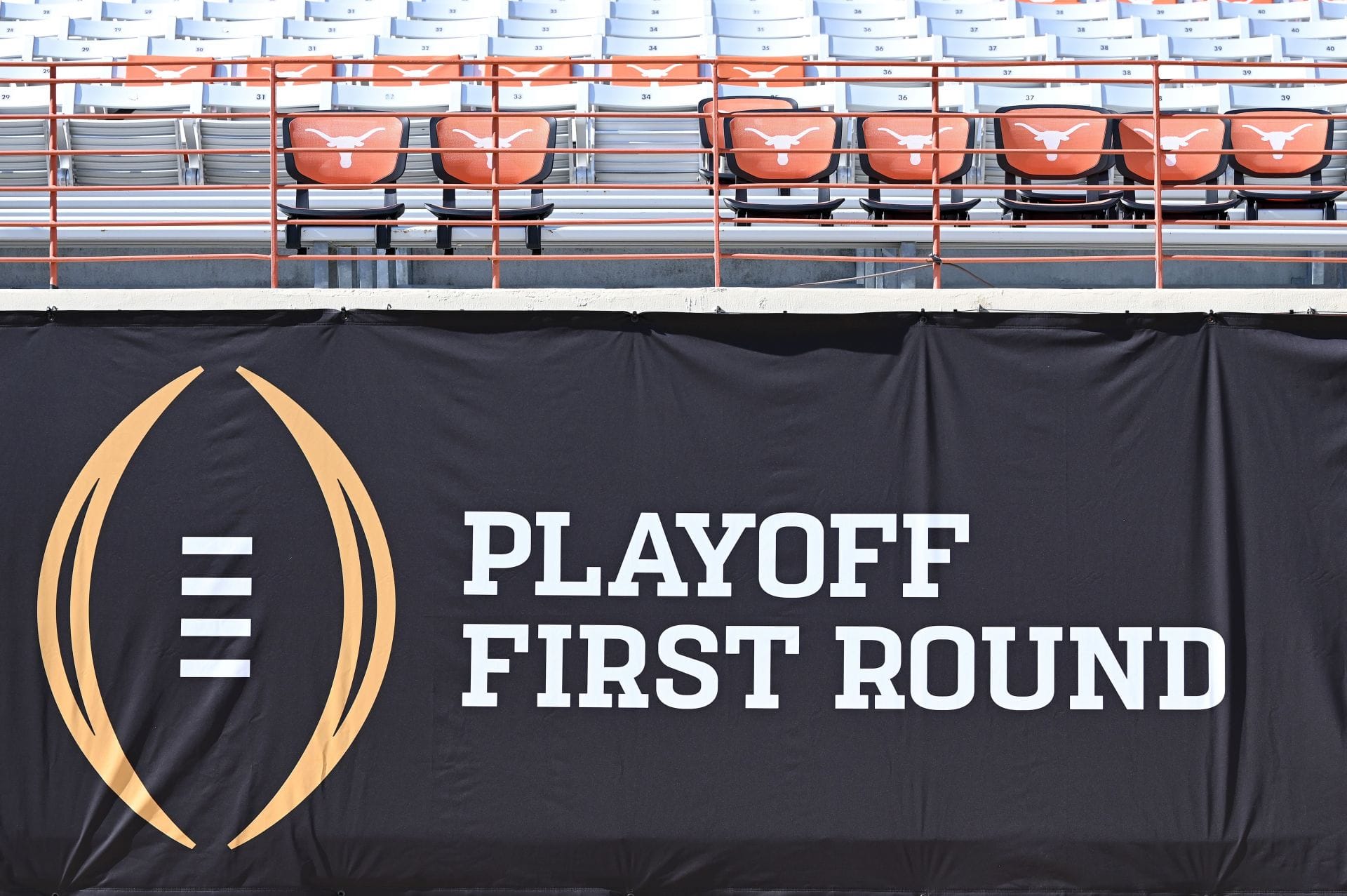 "Never needed a college football playoff": As CFP Round 1 sees blowout ...