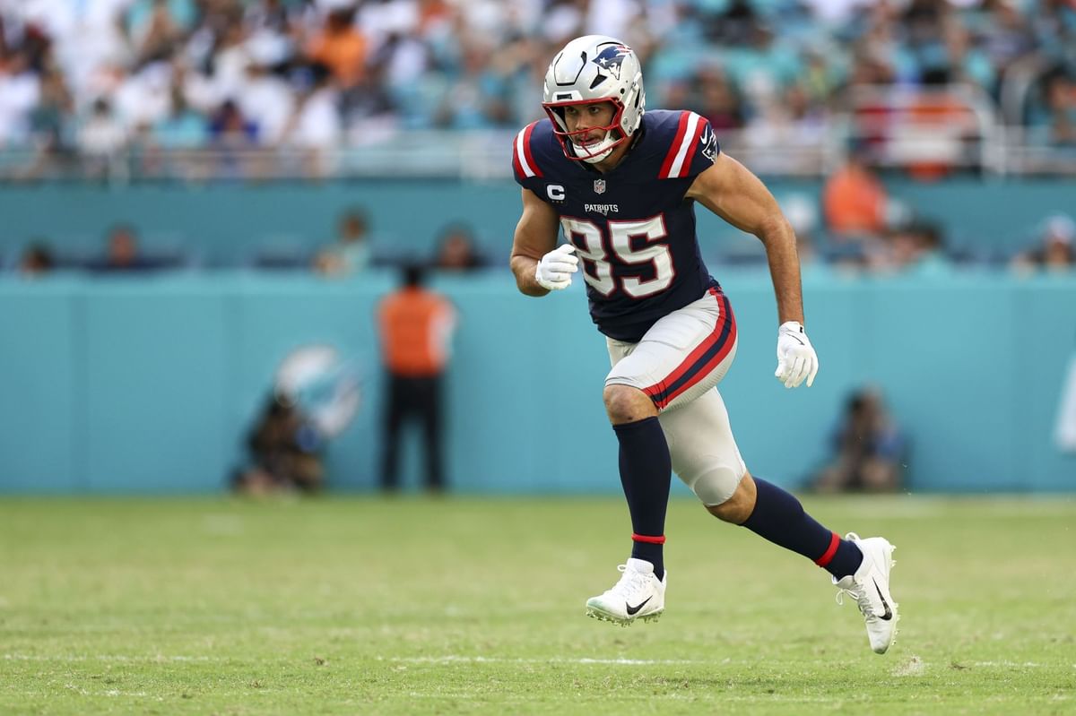 Hunter Henry College - Career, Achievements and more