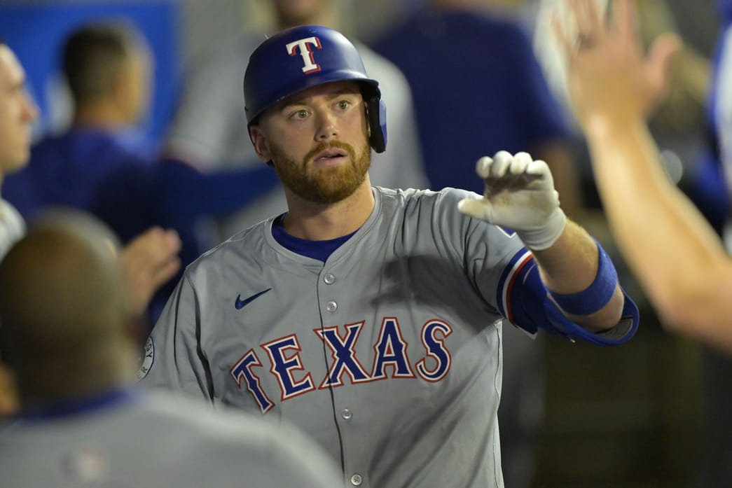 Carson Kelly Landing Spots: 3 potential destinations for former Rangers ...