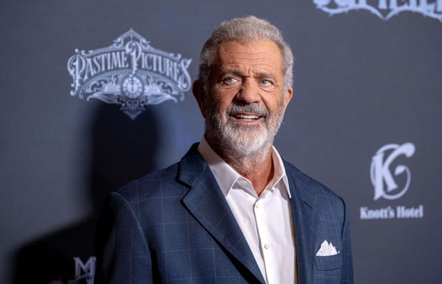 "Wow! What a trio!!" — Netizens react to photo of Mel Gibson, Michael ...