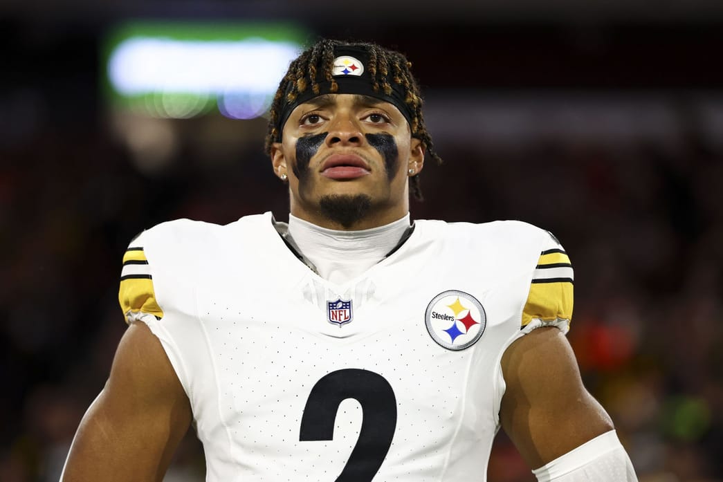 Justin Fields Contract Breakdown, History, Salary and Bonuses