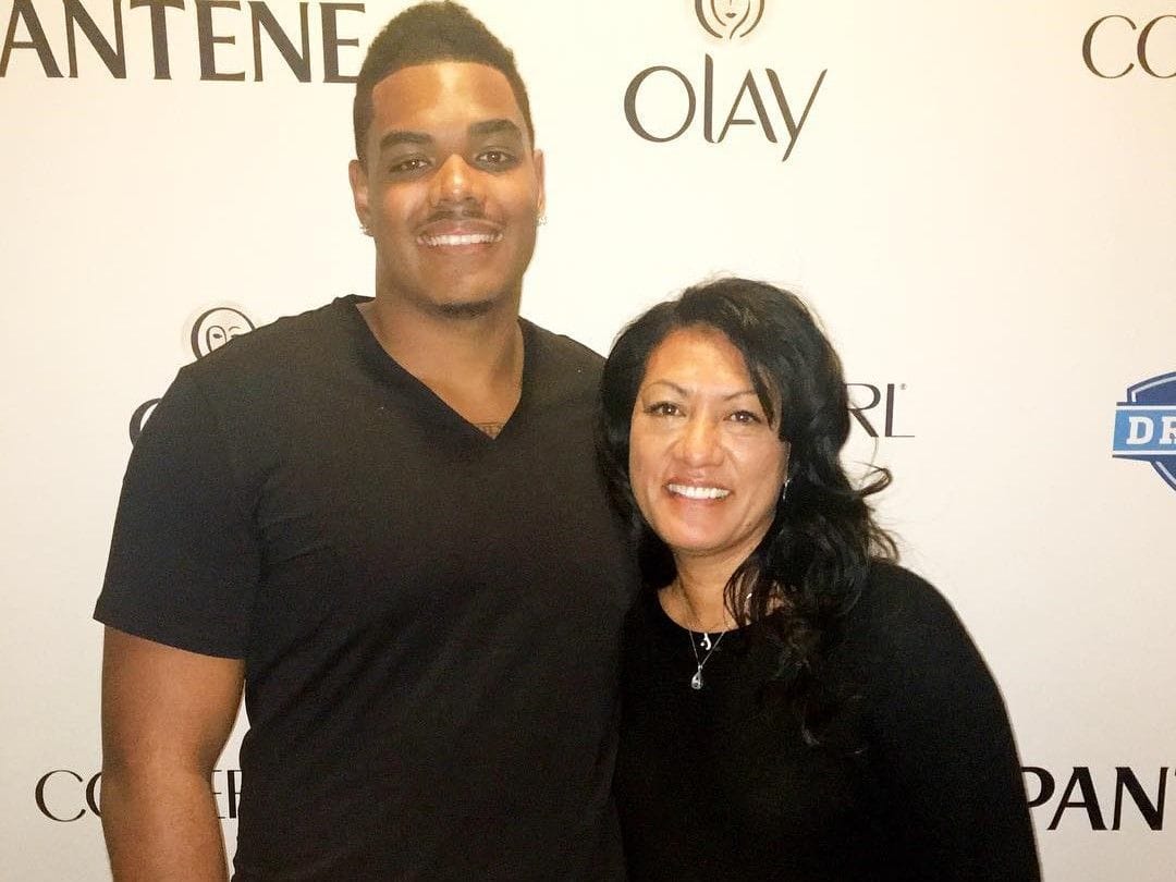 Who are the parents of Ronnie Stanley ? Meet Juli and Ron Stanley